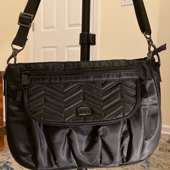lug | Bags | Lug Mambo Black Puffed Chevron Crossbody Bag Nwot | Poshmark